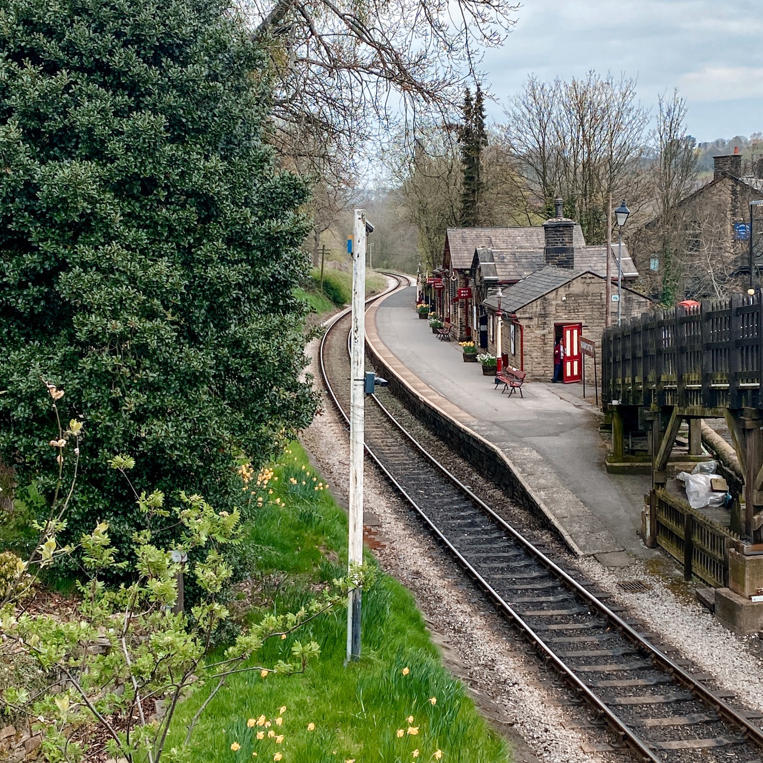 7 Lovely Walks to Take in the Village of Haworth, England – Architect ...
