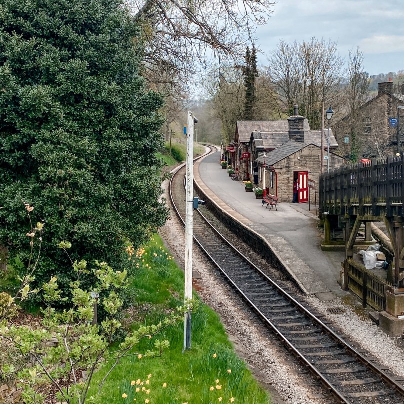 7 Lovely Walks to Take in the Village of Haworth, England – Architect ...